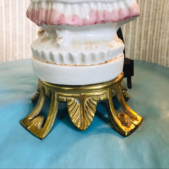 Vintage | Accents | Vintage Porcelain Doll Lamp | Poshmark